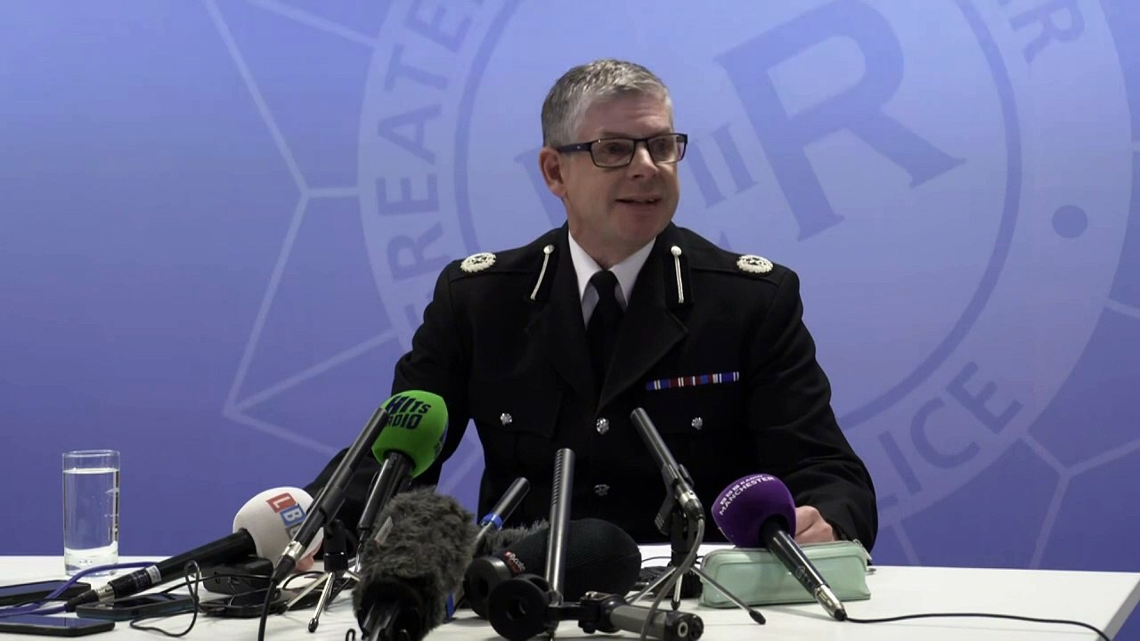 Alex Batty: Police give update after missing teen is found - video ...