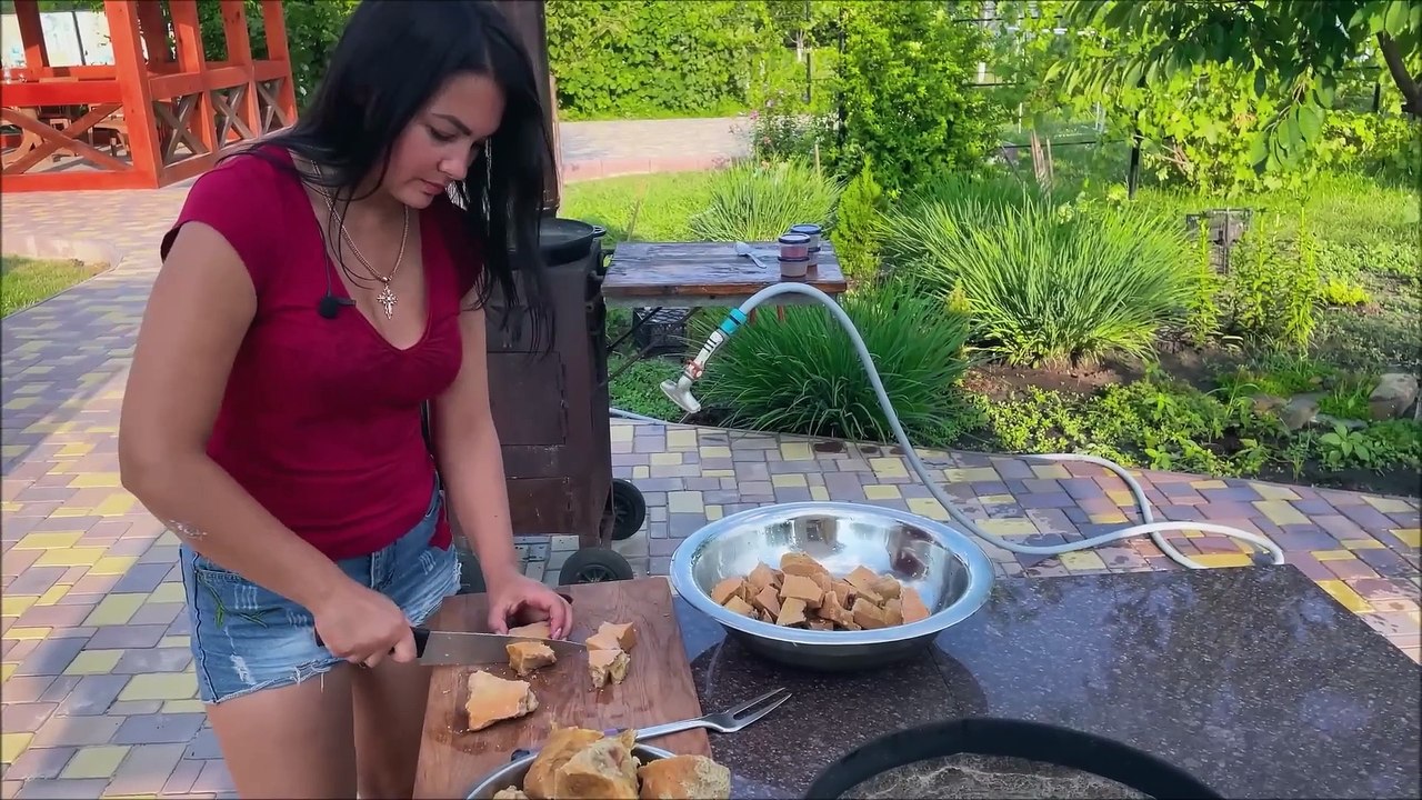 13kg of Cow UDDER IN a TANDOOR! Juicy Beef UDDER SHAWARMA - Vidéo ...