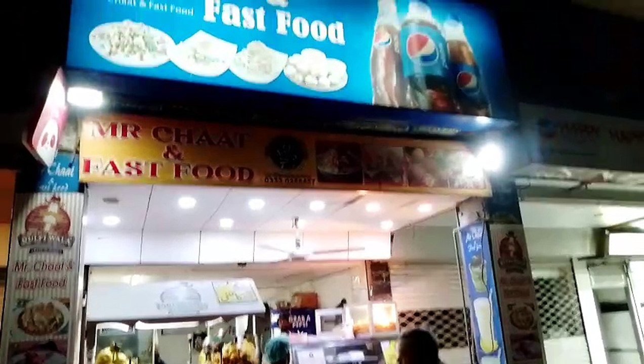 Karachi Culinary Adventure: Unveiling the Rich Flavors of Chaat and ...