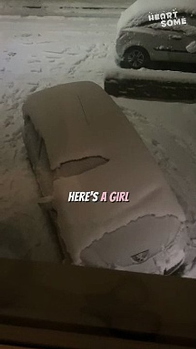 Snow Face Surprise | Hilarious Winter Imprint Challenge! || Heartsome ...