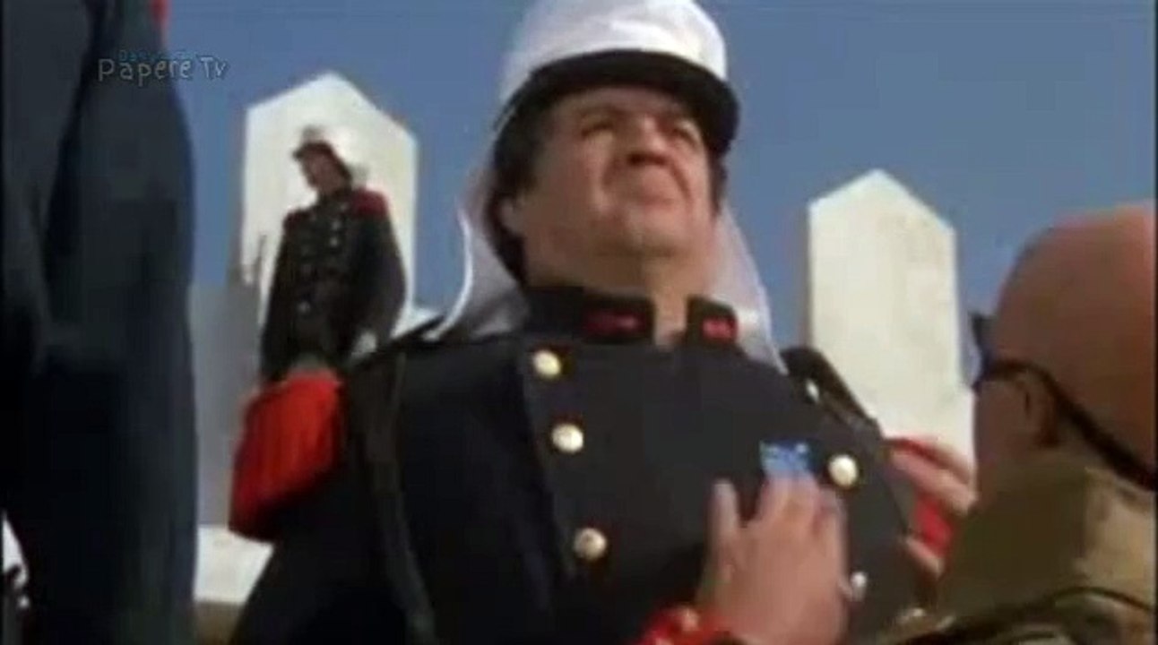 Le comiche 2 I Legionari Renato Pozzetto e Paolo Villaggio - Video ...
