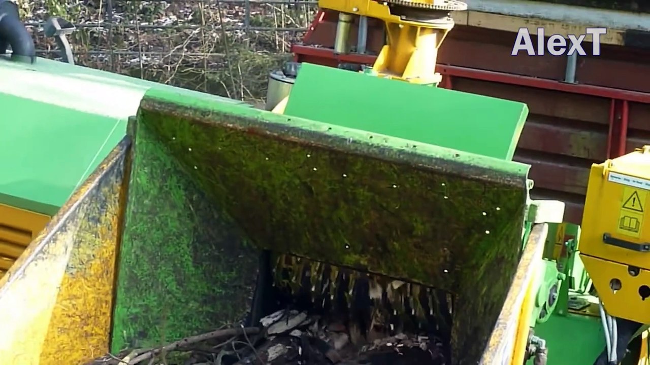 Incredible Huge Whole Tree Chipper Equipment in Action, Fastest Wood ...