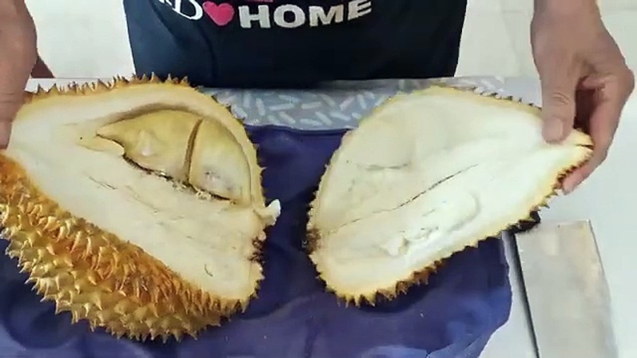 Amazing Durian Fruit Cutting - How to Cut and Open Durian Fruit at Home ...