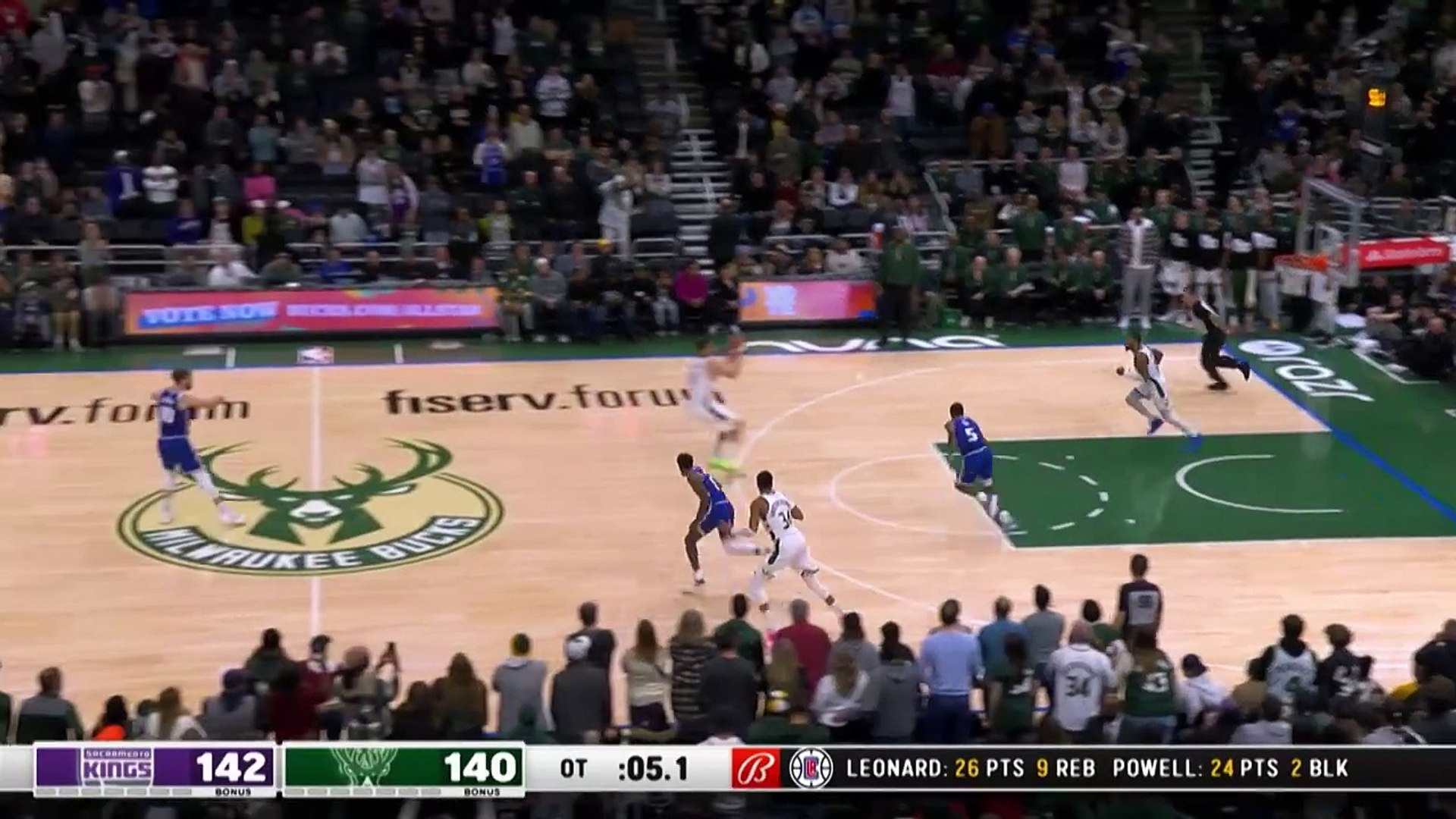 Damian Lillard Buzzer Beater