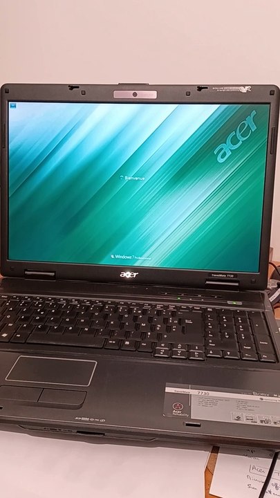 Ordinateur ACER V1 - Vidéo Dailymotion