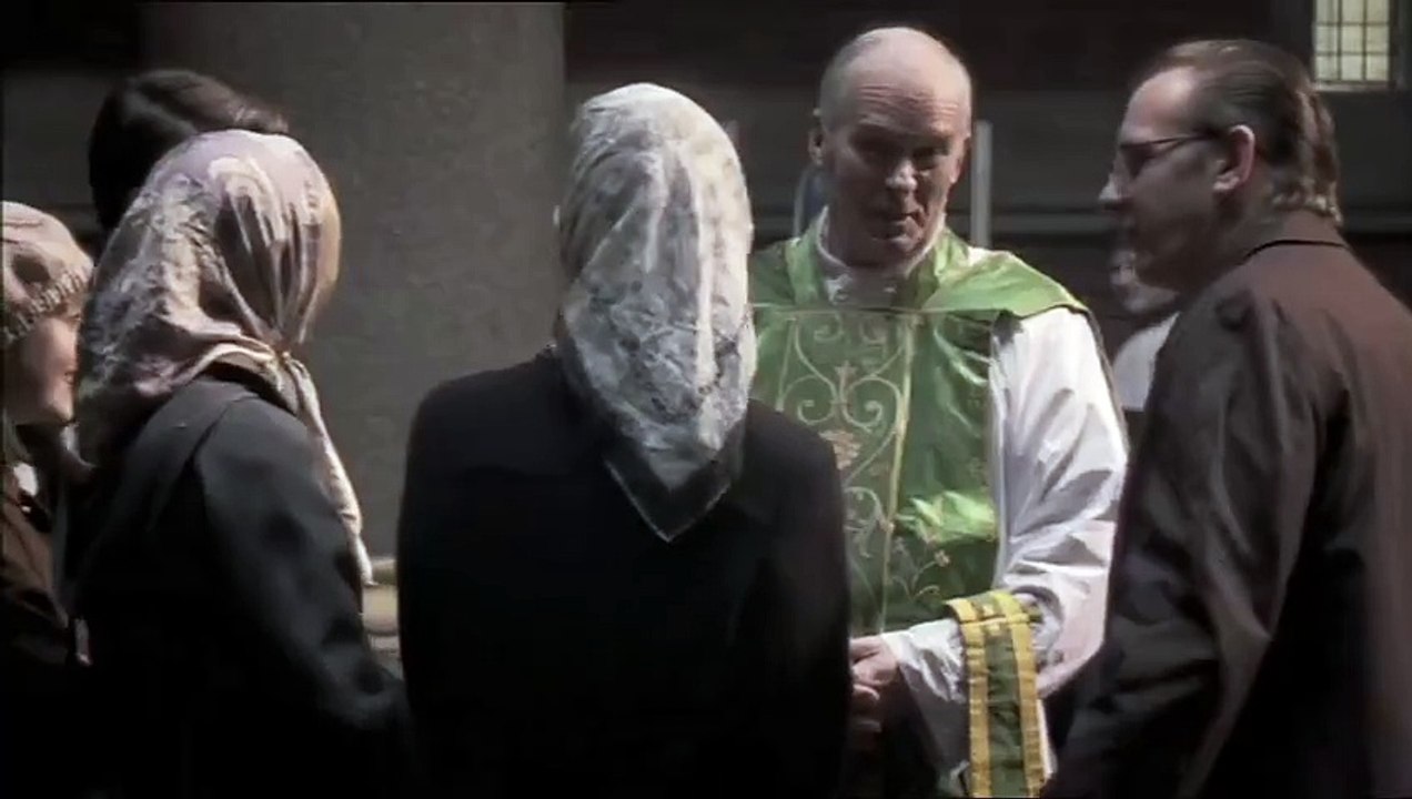 Clay | movie | 2008 | Official Clip - video Dailymotion