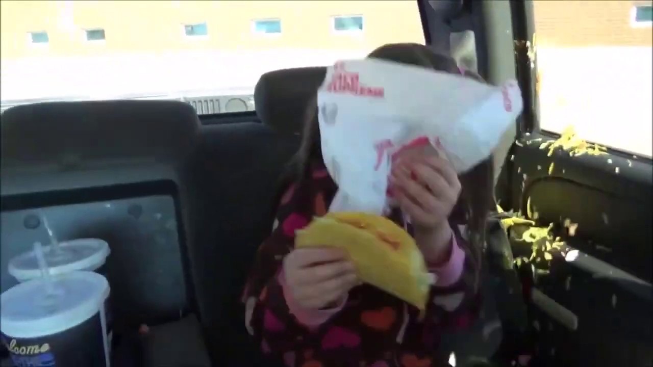 Bad Baby Real Food Fight Taco Bell In Truck Victoria Annabelle Toy ...