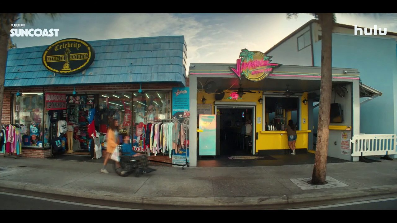 SUNCOAST Official Trailer (2024) - Vidéo Dailymotion
