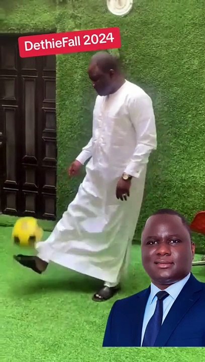 Déthié Fall affiche son art du jonglage - Vidéo Dailymotion