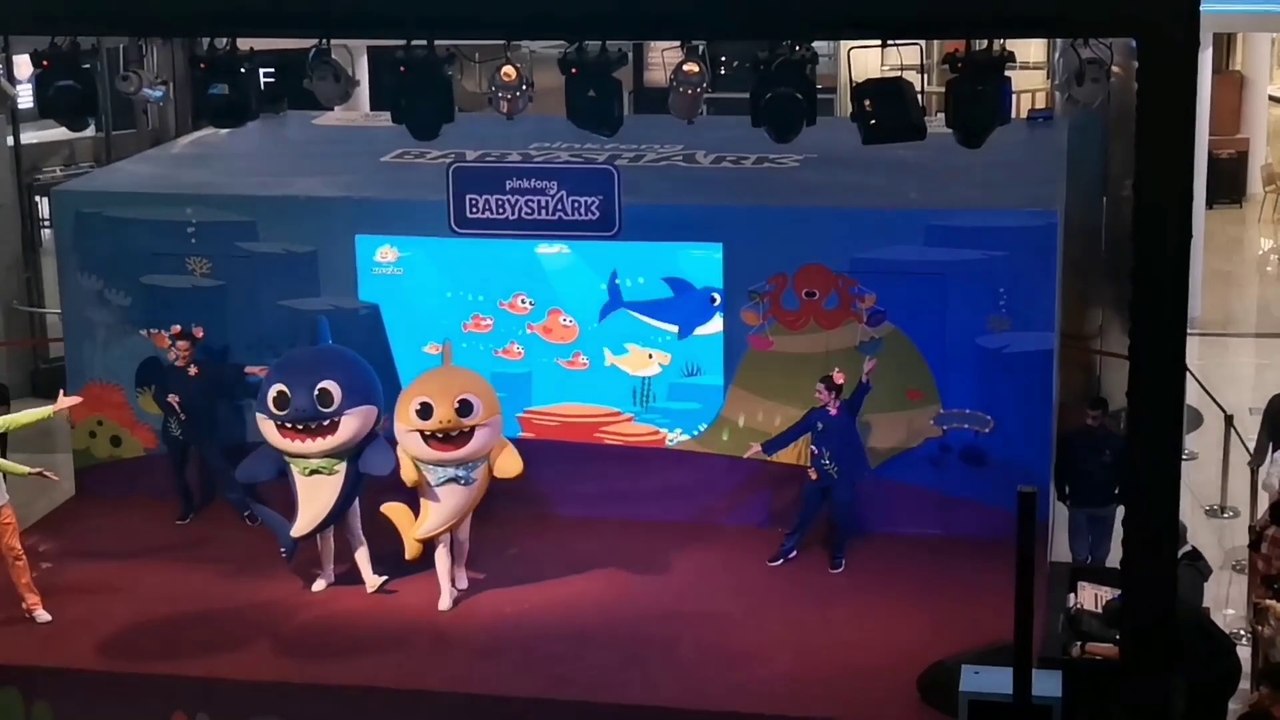 Baby Shark show in Seef Mall Bahrain - video Dailymotion