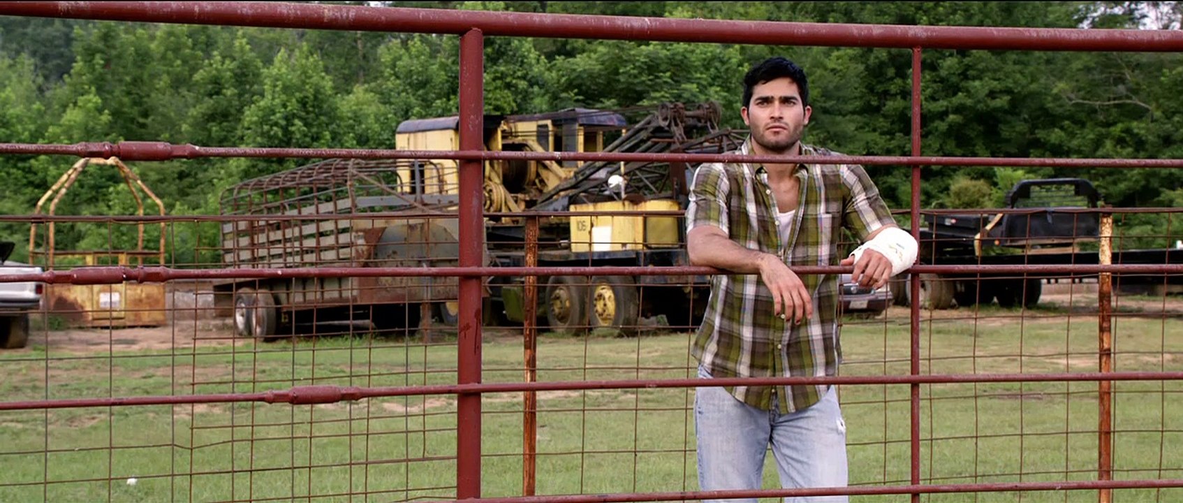 Open Gate | movie | 2011 | Official Trailer - video Dailymotion