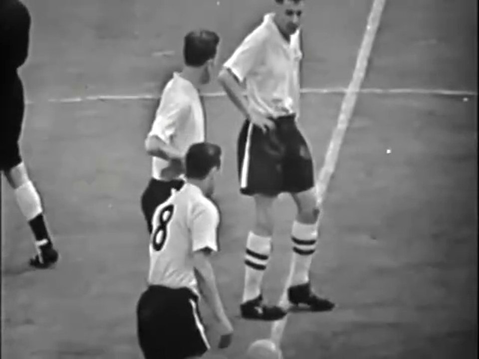 1959 FA Cup Final - Nottingham Forest v Luton Town (1st half) - video ...