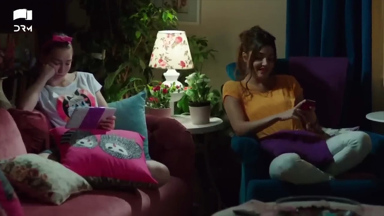 Hayat e Ishq _ Episode 1 _ Turkish Drama _ Burcu Ozberk, Hande Ercel ...