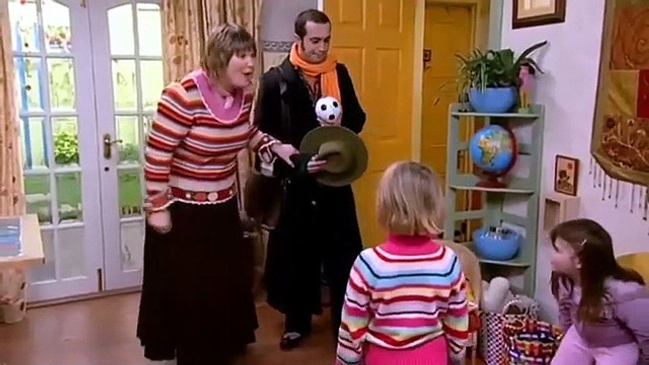 Cbeebies Me Too Football Special 2x33...mp4 - video Dailymotion