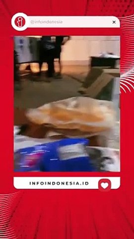 Bendera Indonesia Terbalik Di Rompi Bawaslu