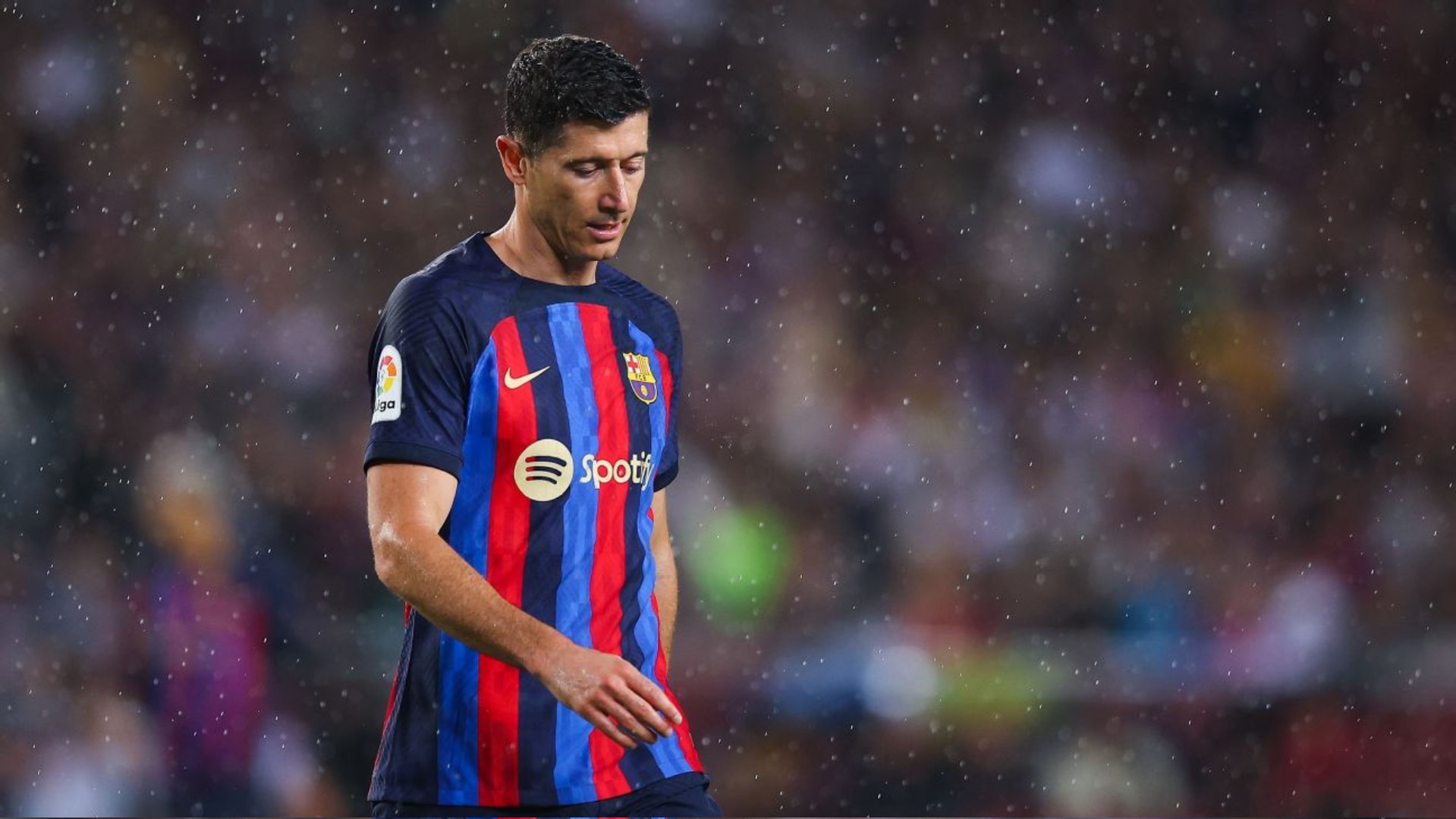 VIDEO | He Turned Down Barcelona and Has Social Media Abuzz with This ...