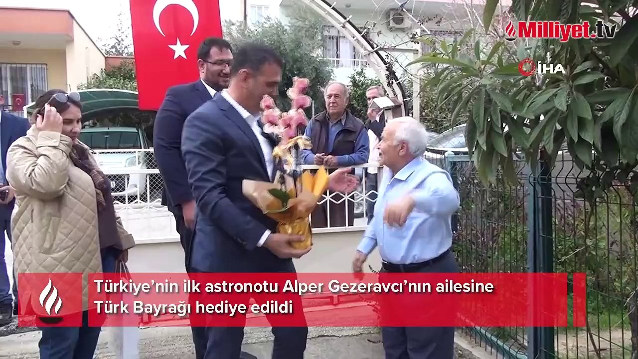 Alper Gezeravcı'nın ailesi memleketlerine döndü! 'Gurur yaşattı, sevinç ...