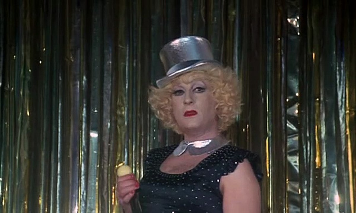 La Cage Aux Folles 2 - Vidéo Dailymotion