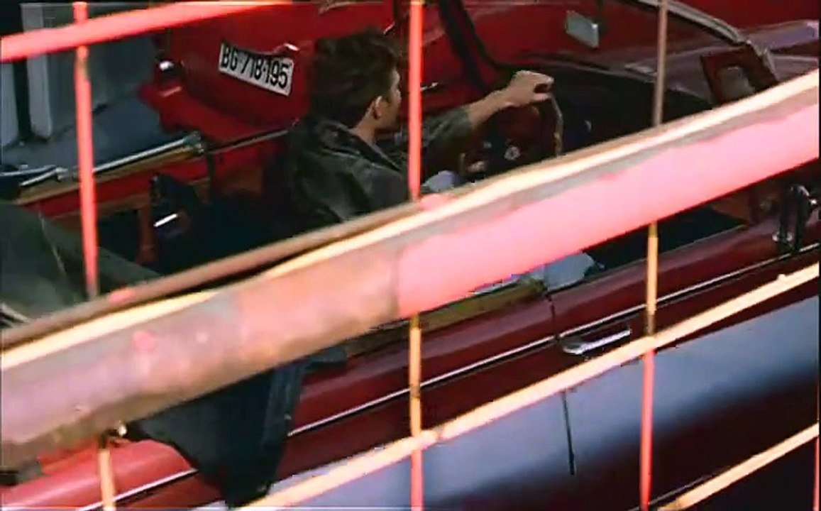 Crni bombarder (1992) - Domaći film - video Dailymotion