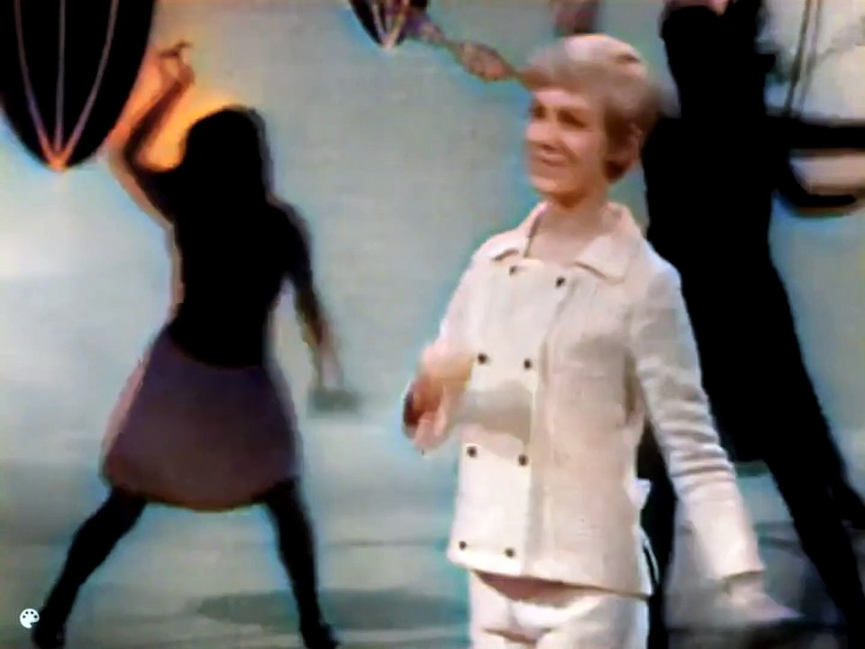 BEV HARRELL - Let's Live it Up (Bandstand 1966) - video Dailymotion