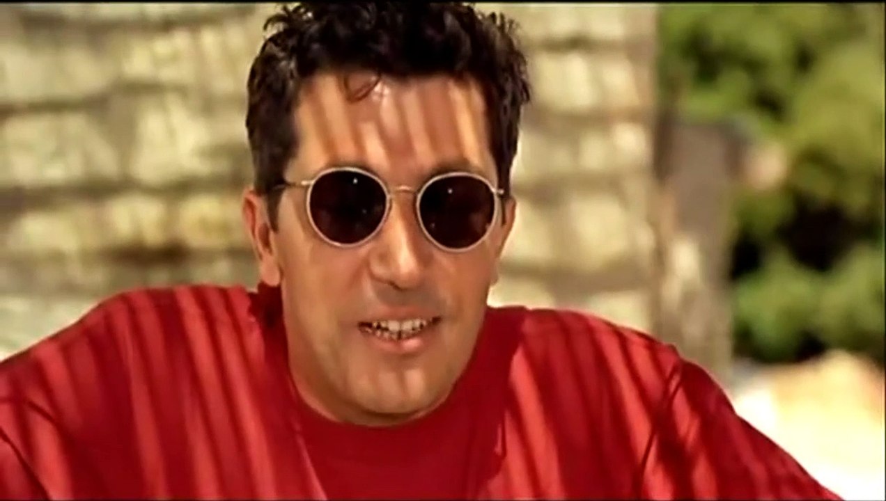 Gazon maudit (1995) - Bande annonce - Vidéo Dailymotion