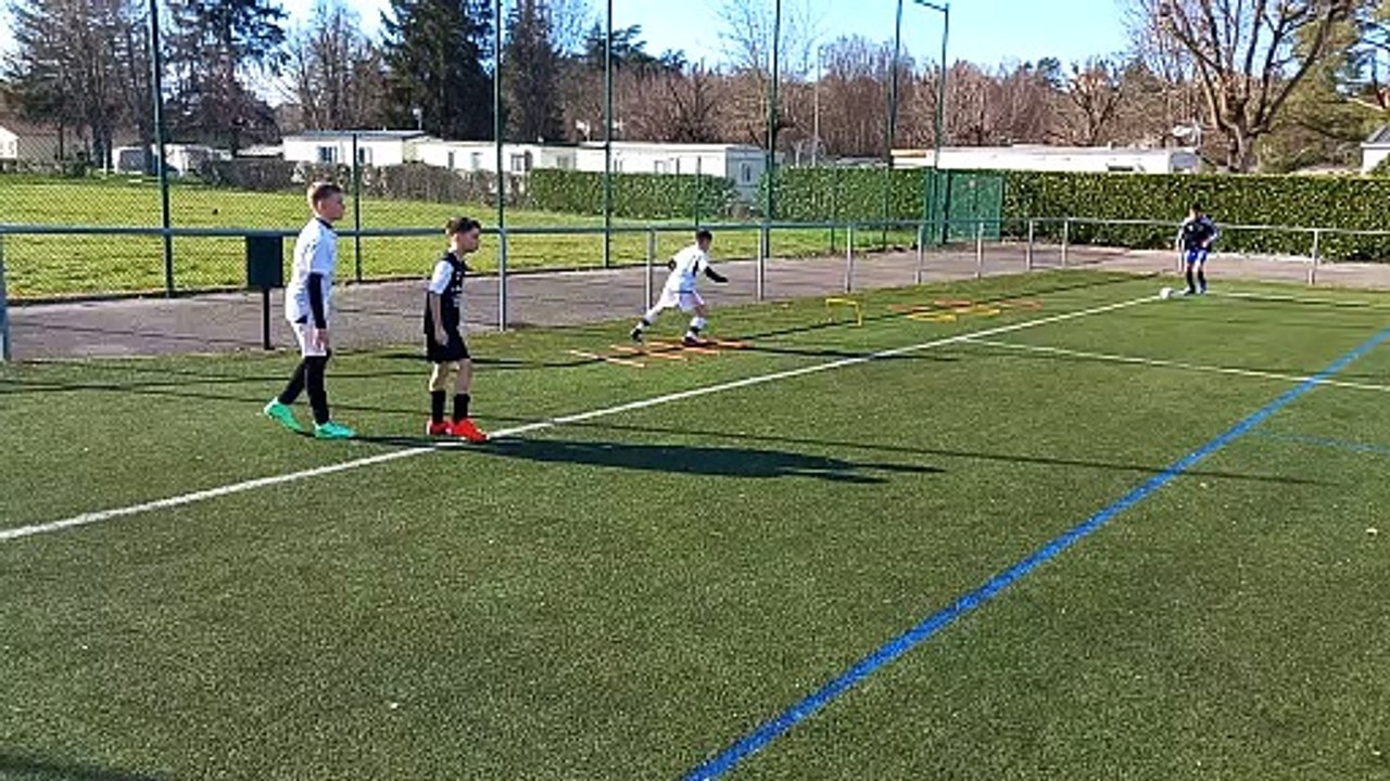 Entraînement U13 - Vidéo Dailymotion