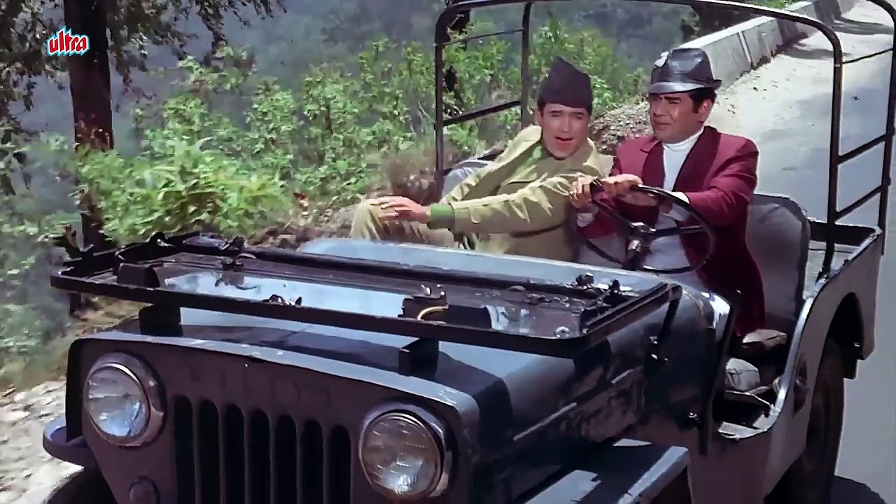 Mere_Sapno_Ki_Rani_4K_Song_-_Aradhana___Rajesh_Khanna___Kishore_Kumar ...