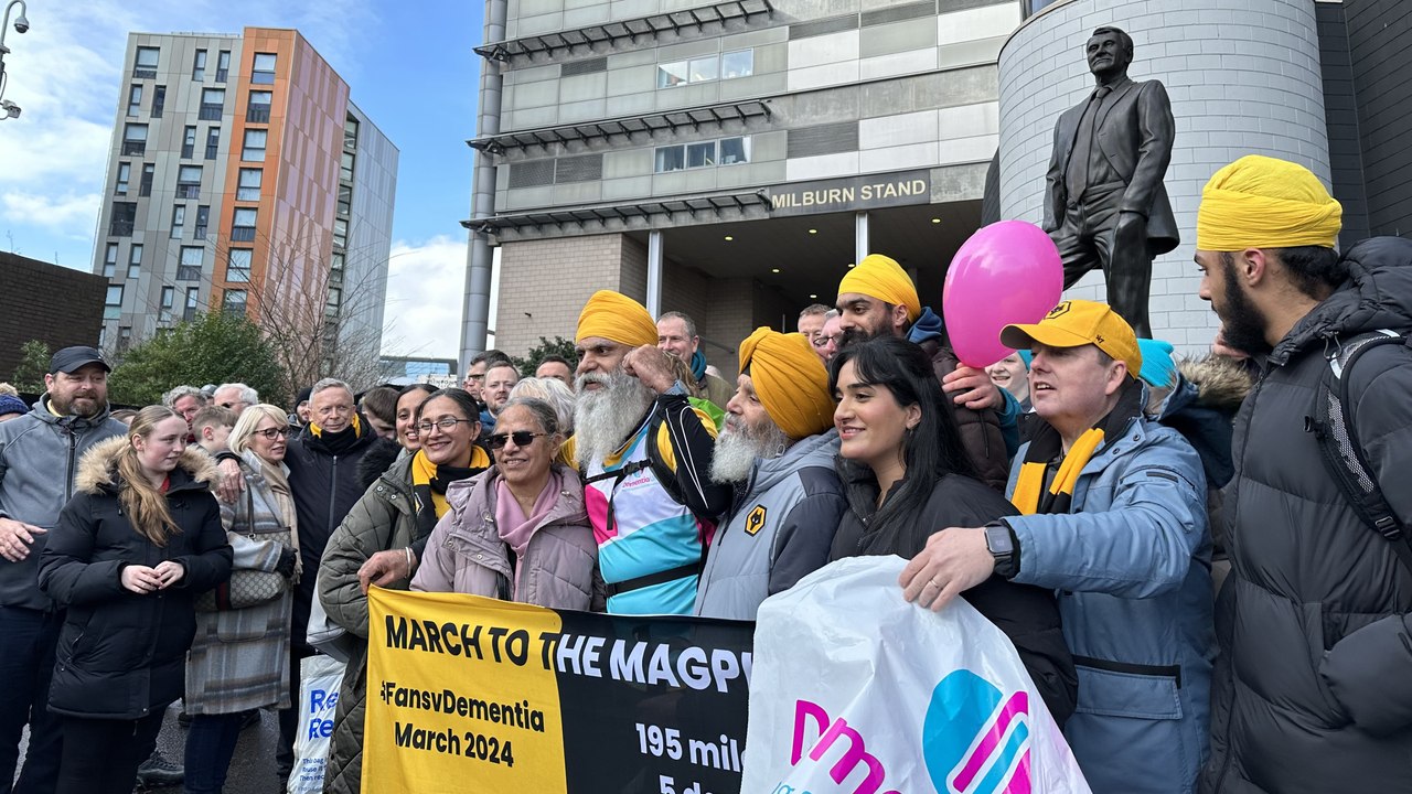 Wolves fan Manny Singh Kang completes charity ‘March to the Magpies ...