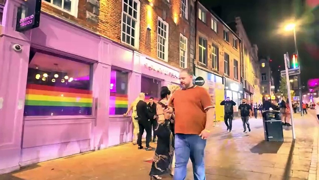 Party in Manchester & Leeds! Girls, Festive Vibes, Christmas Music ...