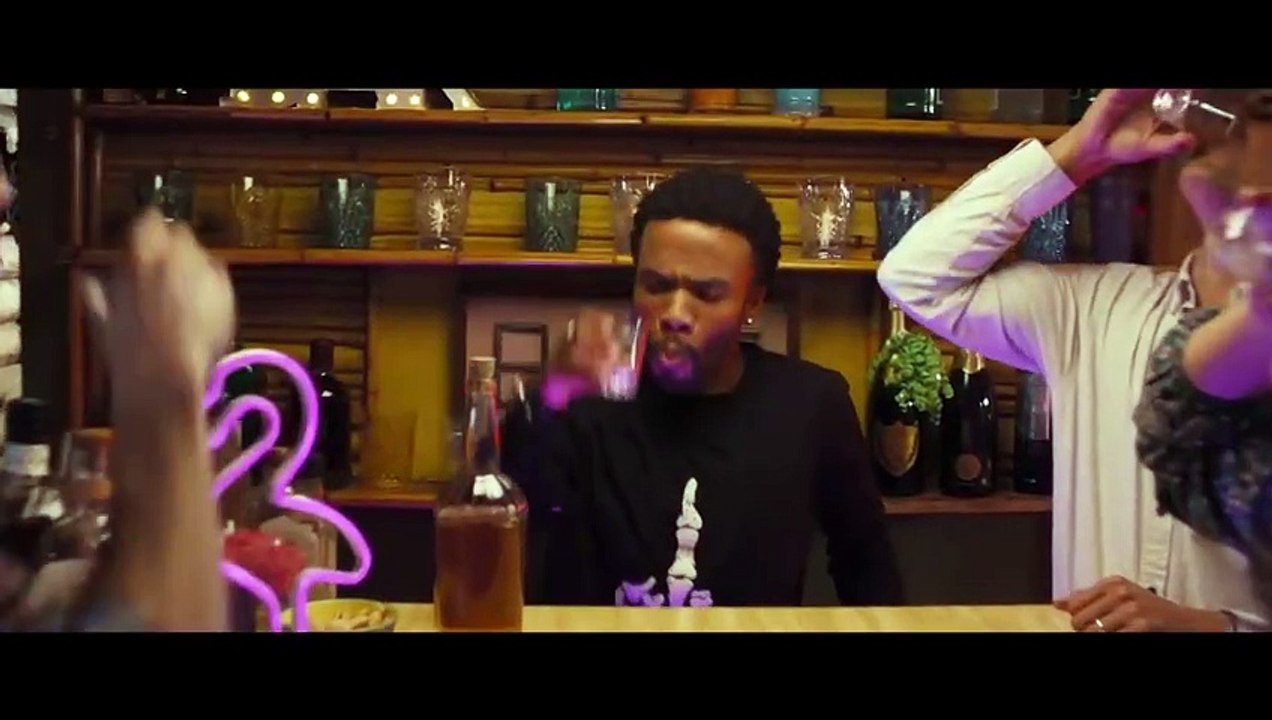 Useless Humans Bande-annonce (EN) - Vidéo Dailymotion