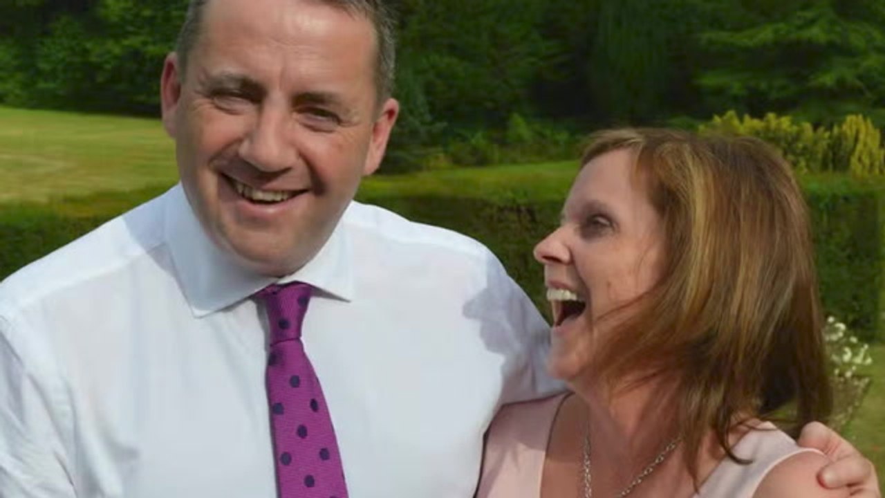 Racing commentator John Hunt shares poignant message as he returns to ...