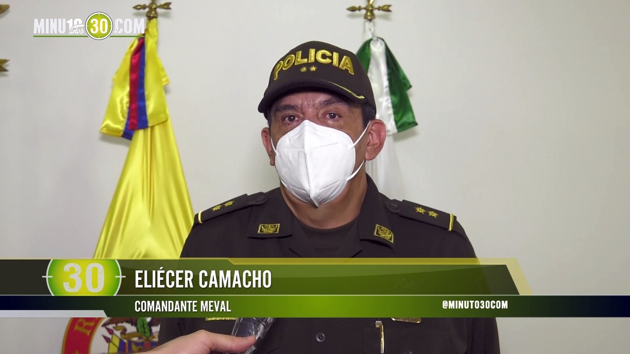 Mucho conchudo Cubano le robó sus cositas a un domiciliario en El ...