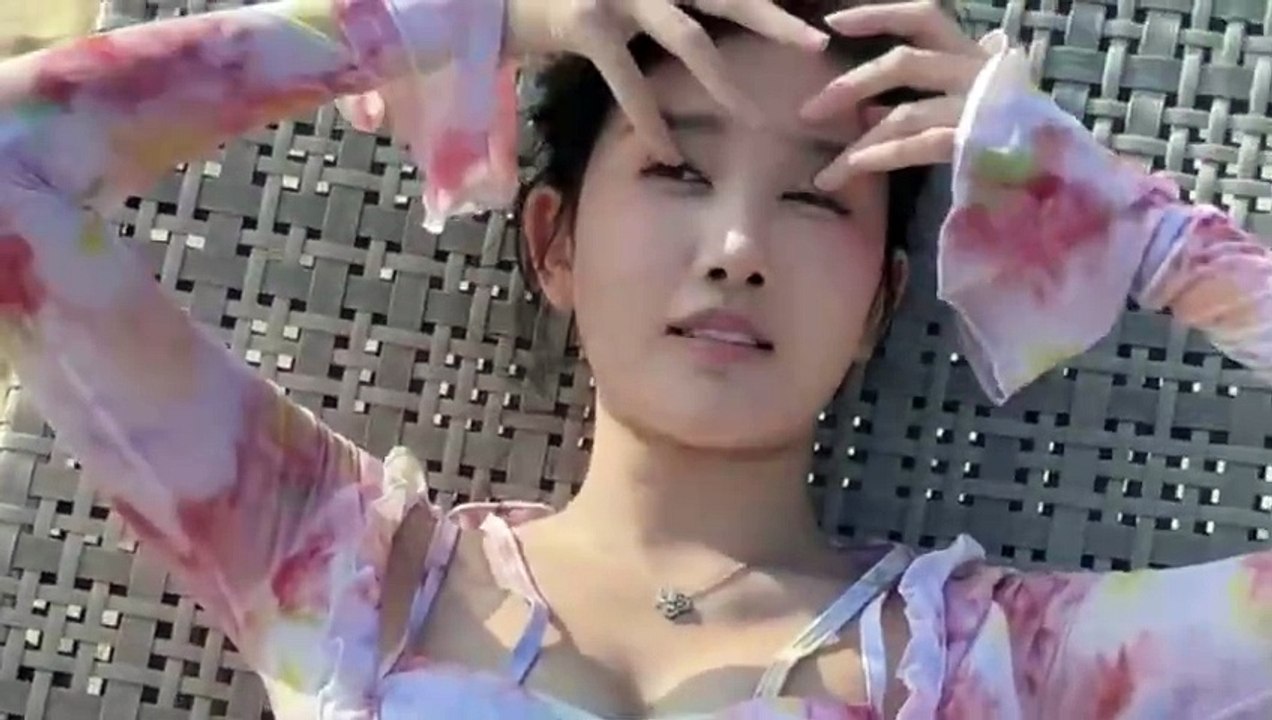 K-Pop Star Transformation From Cute to Sizzling Hot - video Dailymotion