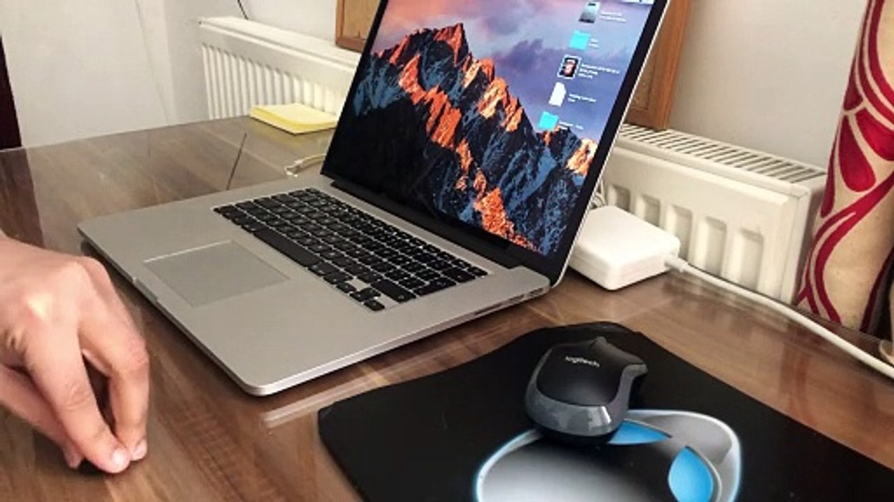 How to CONNECT a Logitech Wireless Mouse to a Macbook Pro Computer ...
