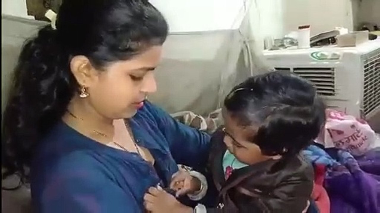 New breastfeeding mom vlog 2024 | Breastfeeding indian baby vlog 2024 | Breastfeeding Video 2024 ...