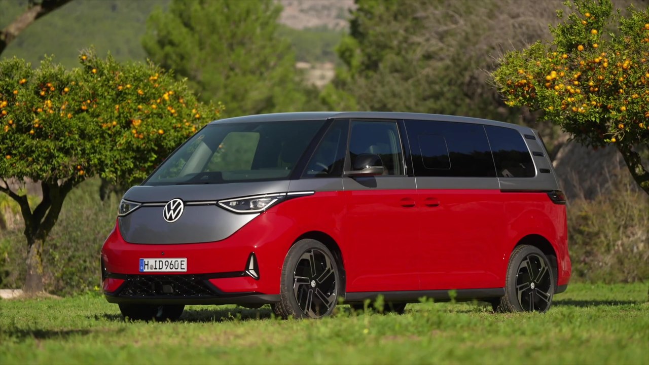 The new Volkswagen ID. Buzz GTX Design Preview in Cherry red - video ...
