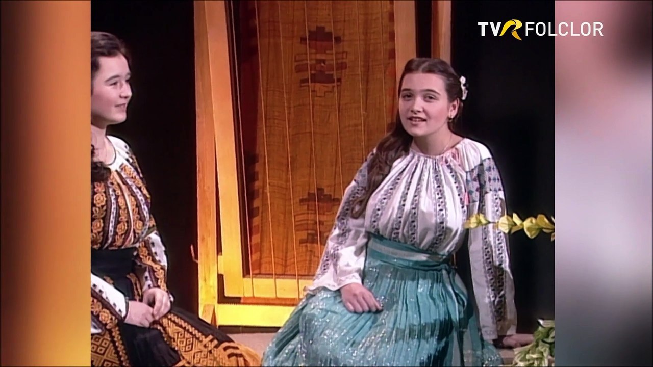 Miruna Ionescu si Ramona Paun - Canta cucul jos in lunca (Tezaur ...