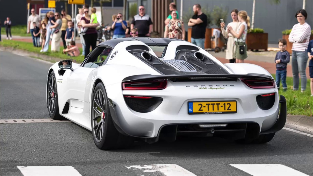 Supercars Accelerating - 918 Spyder, Aventador, 992 GT3 RS, Ford GT ...