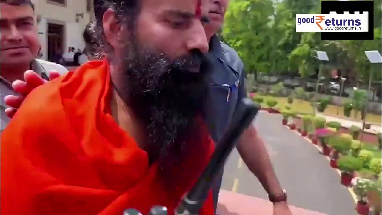 Supreme Court ने Baba Ramdev को फिर लगाई फटकार, Modi Govt से भी मांगा ...