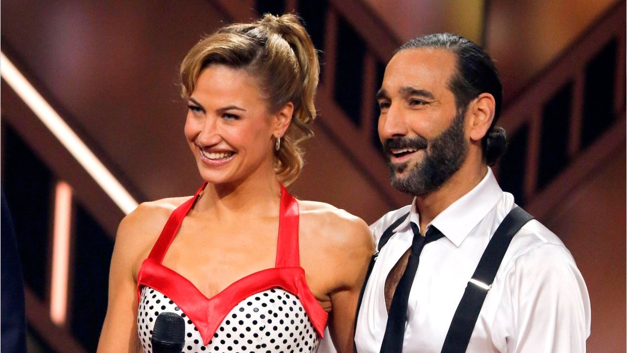 Lulu Lewe: Durch "Let's Dance" will sie endlich Sarah Connors Schatten ...