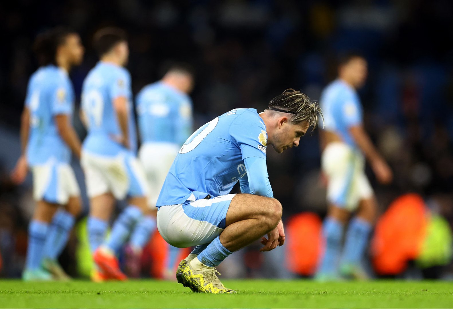 35 Former Footballers Sue English Football Over Brain Injury Negligence ...
