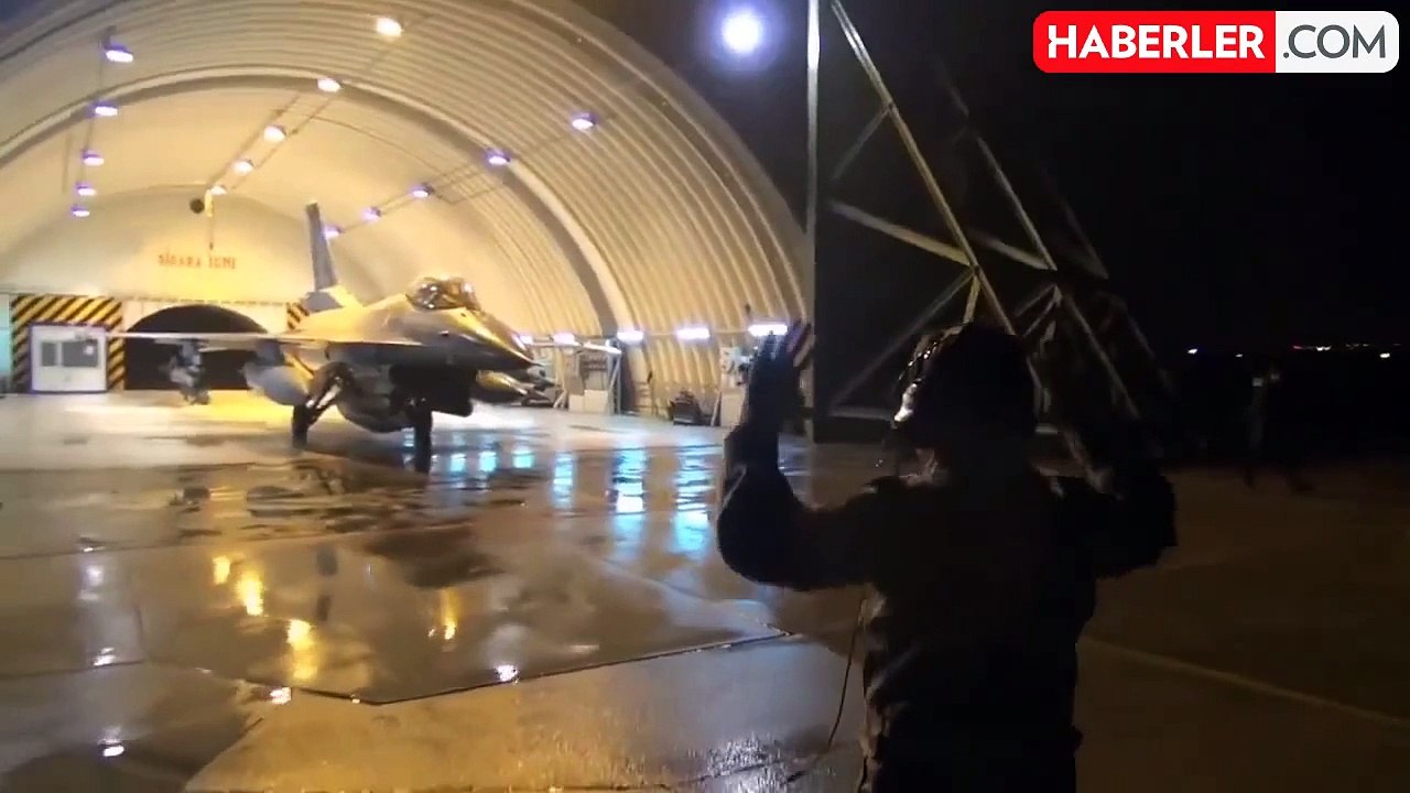 Irak'ın kuzeyinde 32 PKK'lı terörist etkisiz - Dailymotion Video