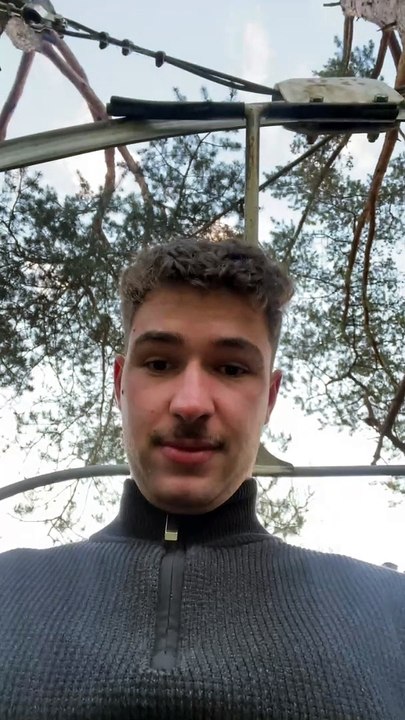 Voilà ce que je pense de la vidéo de Maxime Click - Vidéo Dailymotion