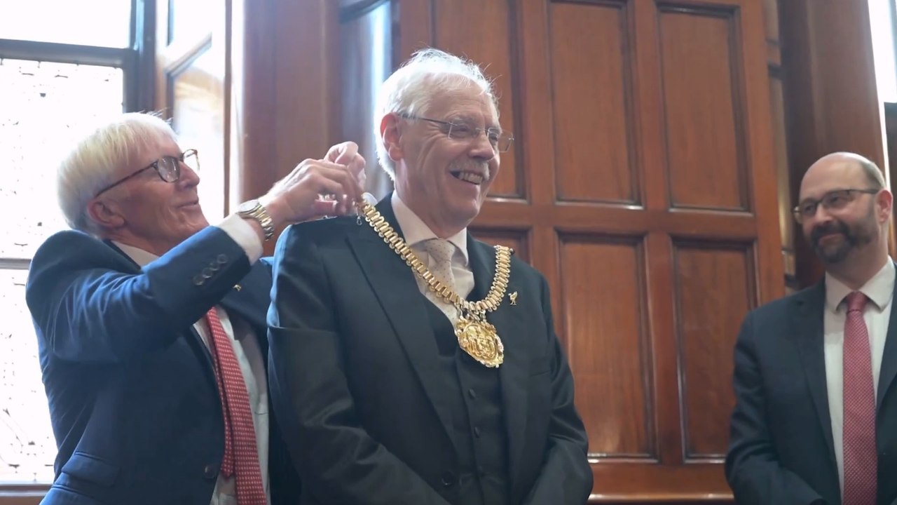 Who is new Lord Mayor of Liverpool Richard Kemp? What power does he ...