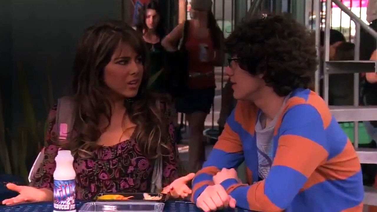Victorious - S 01 E 03 - Stage Fighting - video Dailymotion