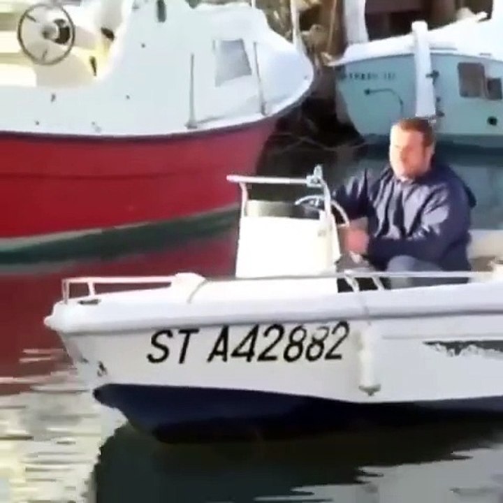 Hilarious Boat Fails You Won't Believe - video Dailymotion