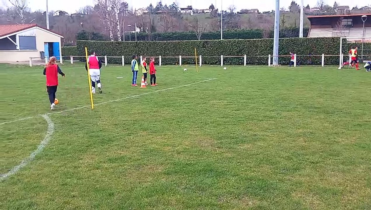 Entraînement U13 - Vidéo Dailymotion