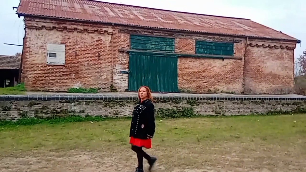 Novia Cumbianchera Dices que no tengo nada canta Giselle Romina ...