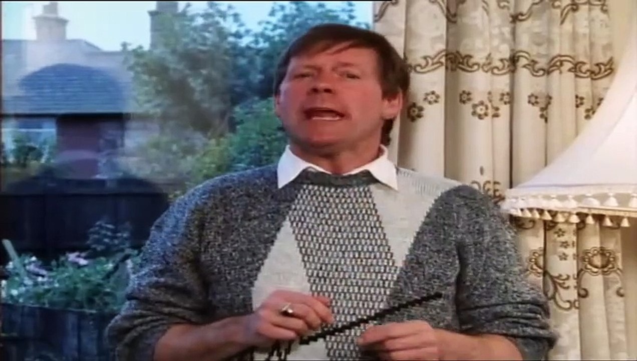 ChuckleVision 1x11 D.I.Y.-480p - video Dailymotion