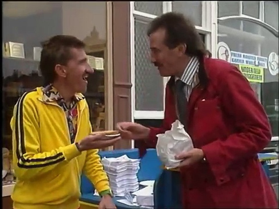 ChuckleVision 3x01 Stand and Deliver-480p - video Dailymotion